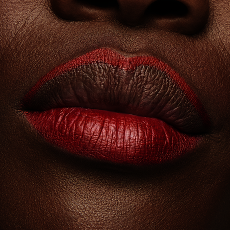 Voděodolná konturovací tužka na rty Red | Mary Kay