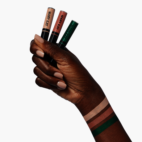 Limited-Edition Matte Liquid Eye Shadow | Sand Dune | Mary Kay